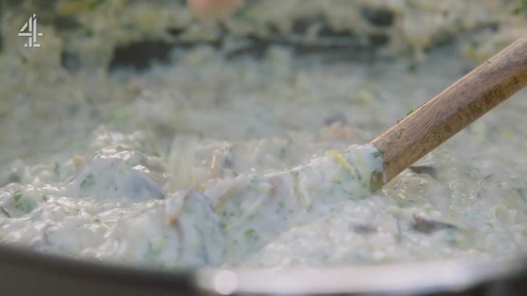 Veggie Christmas Pithivier Pie | Jamie Oliver's Festive Recipe Delight ...